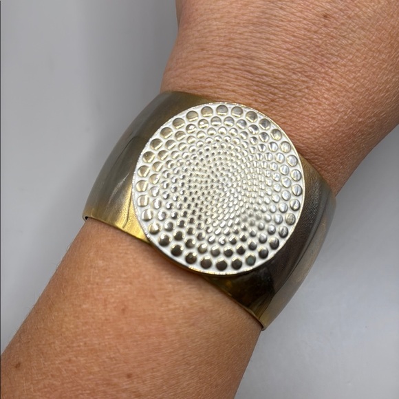 Jewelry | Vintage Silver Gold Tone Textured Medallion Cuff Bangle Statement Bracelet | Poshmark